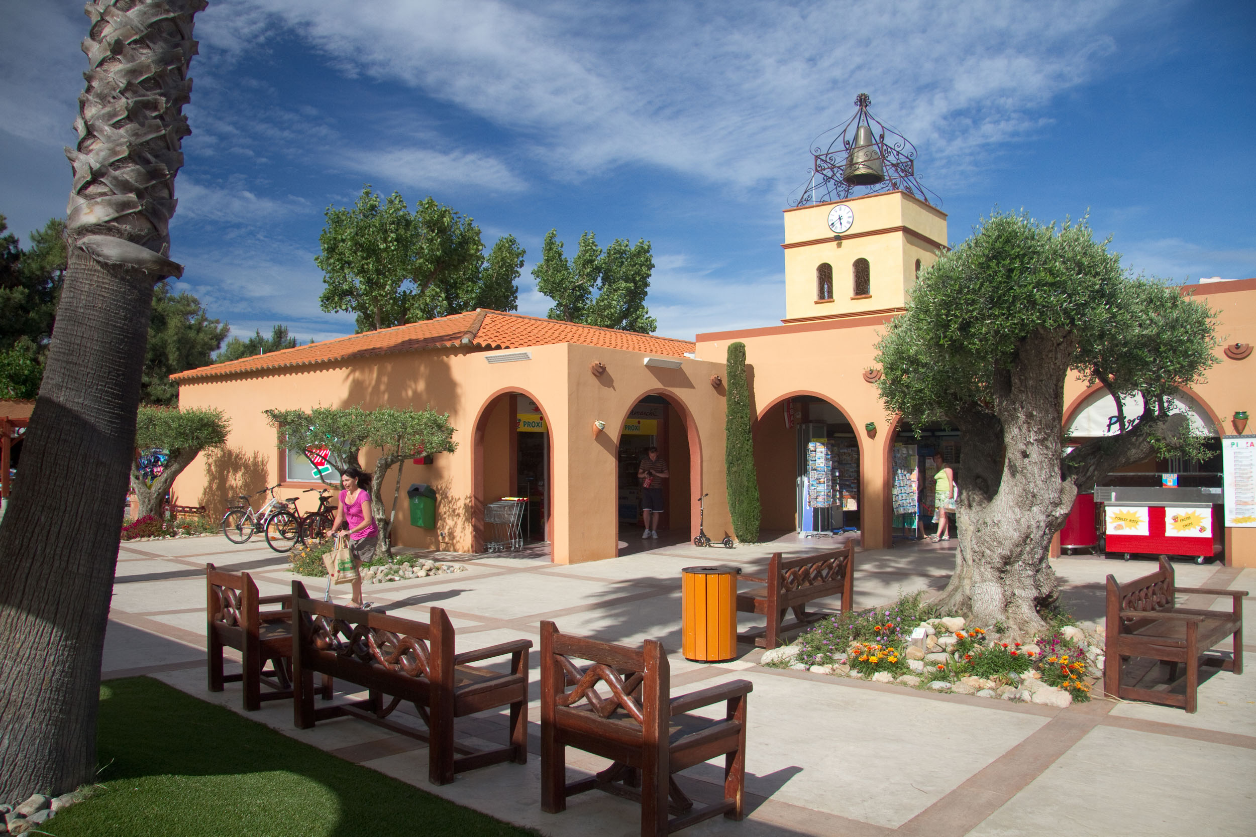 Le Brasilia : les services tout en un | Les services des plus beaux ...